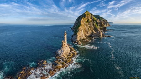 Lighthouse at Rocky Point - Oceans & Nature Background Wallpapers on ...